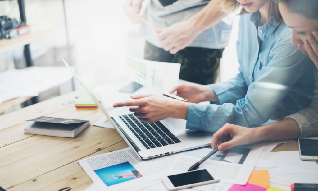 The Importance of a Healthy Organizational Culture - FieldEdge